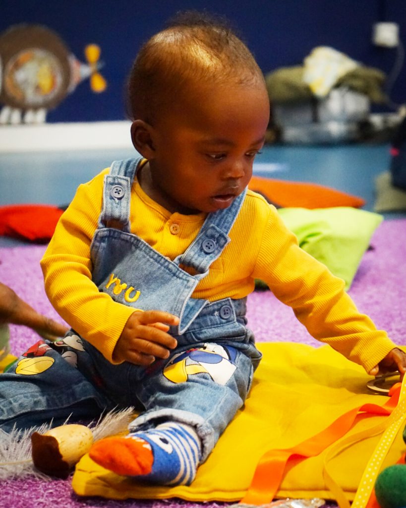 Baby Storytelling - Discover Children’s Story Centre
