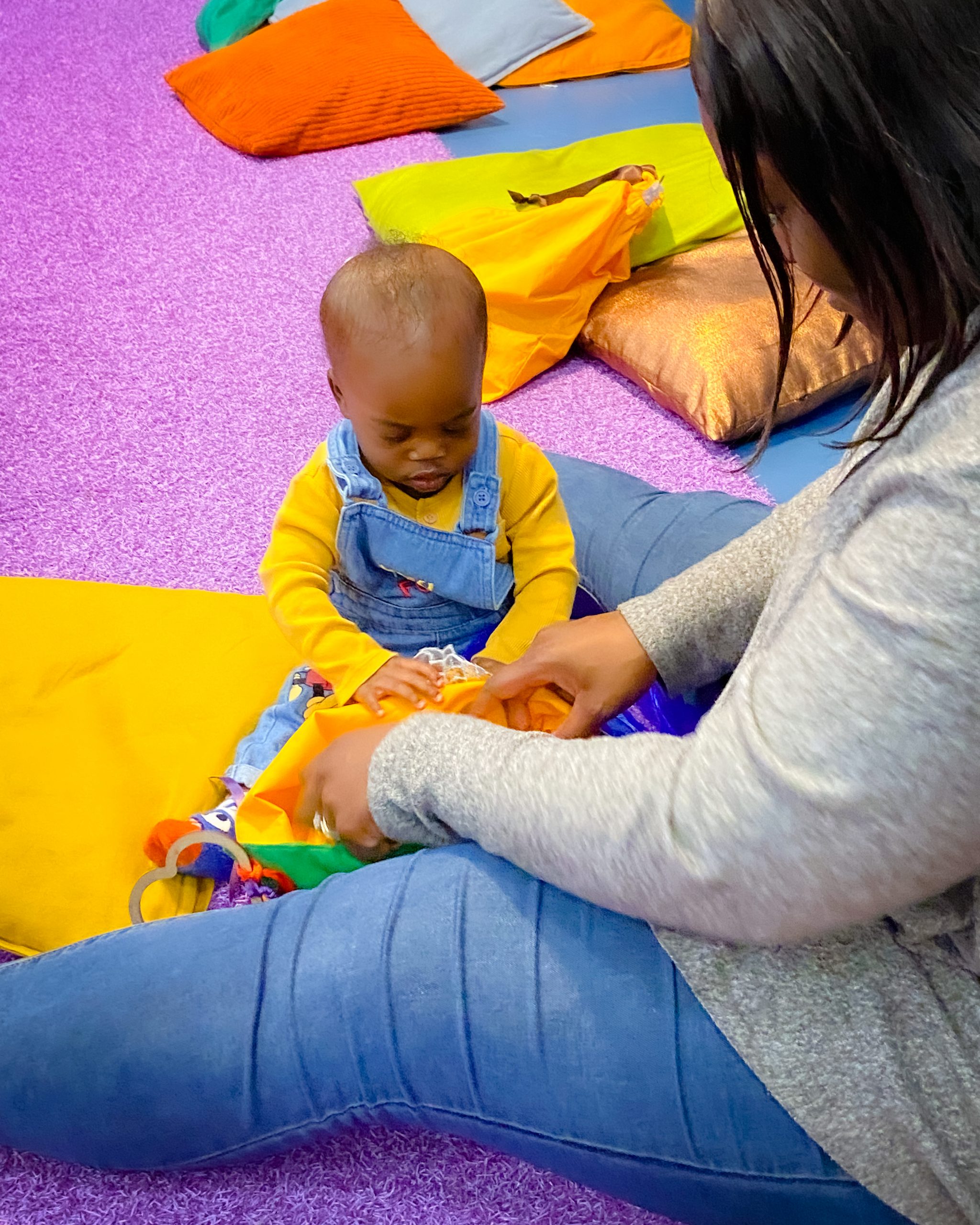Baby Storytelling - Discover Children’s Story Centre